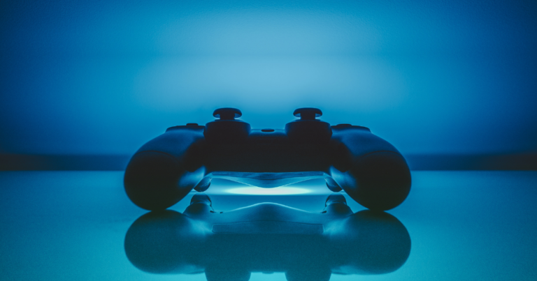 Maximizing the Game: The Power of Internet